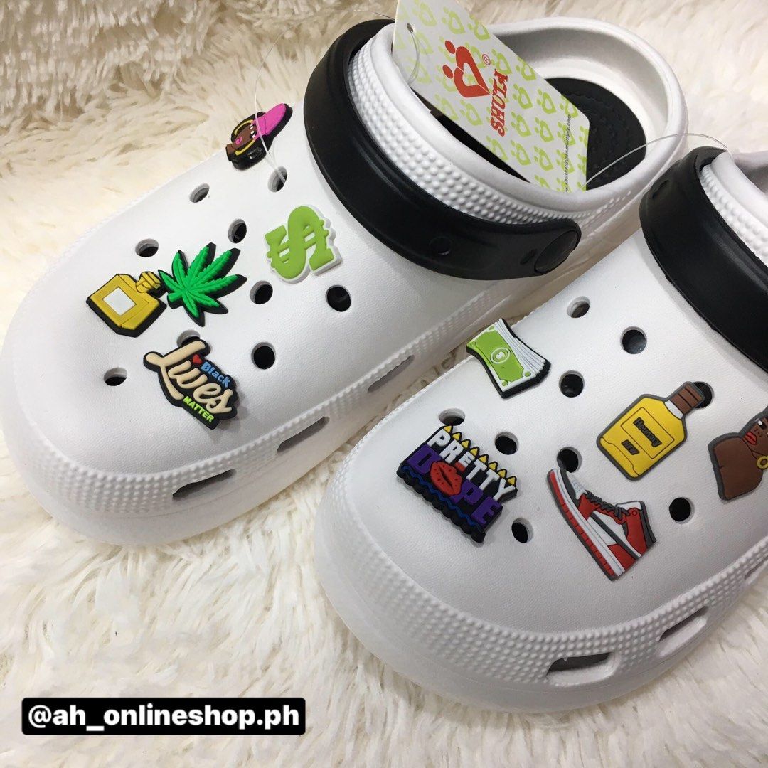 Shuta Bae Clogs 2 colors, Women's Fashion, Footwear, Slippers and ...