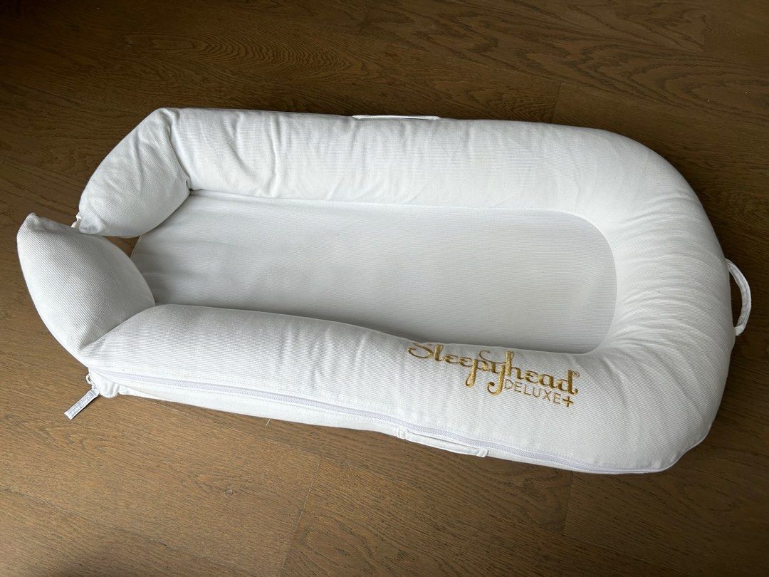 Sleepyhead deluxe + with cabana kit, Babies & Kids, Baby Nursery & Kids ...