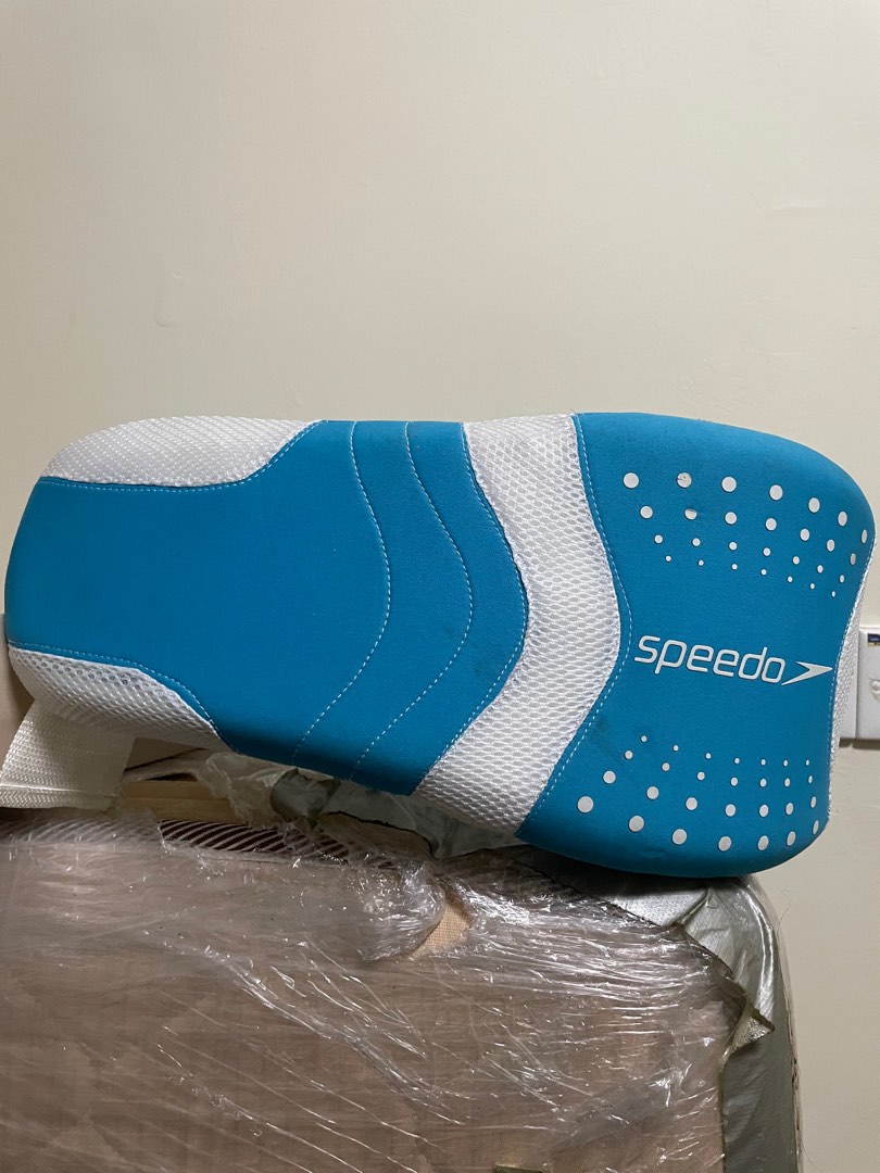 Speedo swimming float, Men's Fashion, Tops & Sets, Swim Top & Rash ...