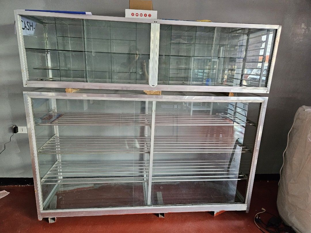 Stante glass on Carousell