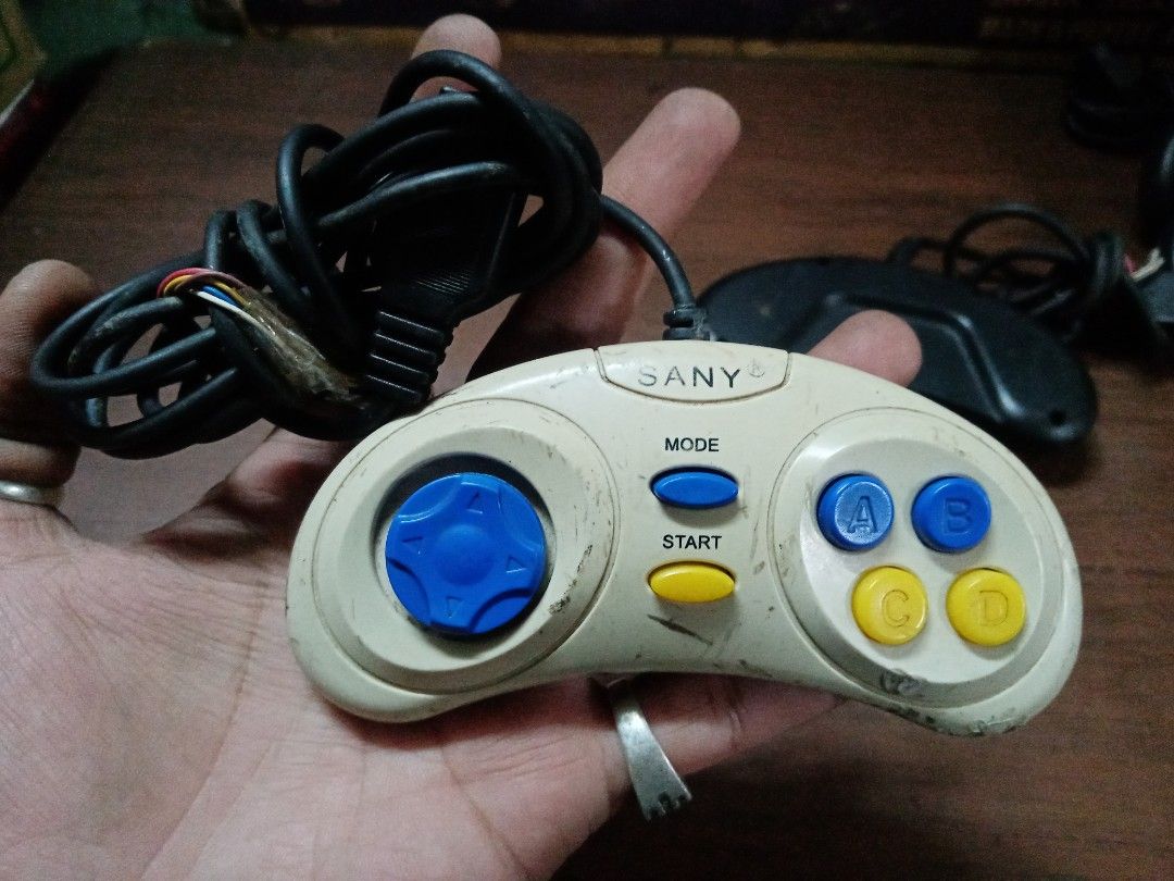 Super Famicom & Family Computer Controllers Set (6pcs), Video Gaming ...
