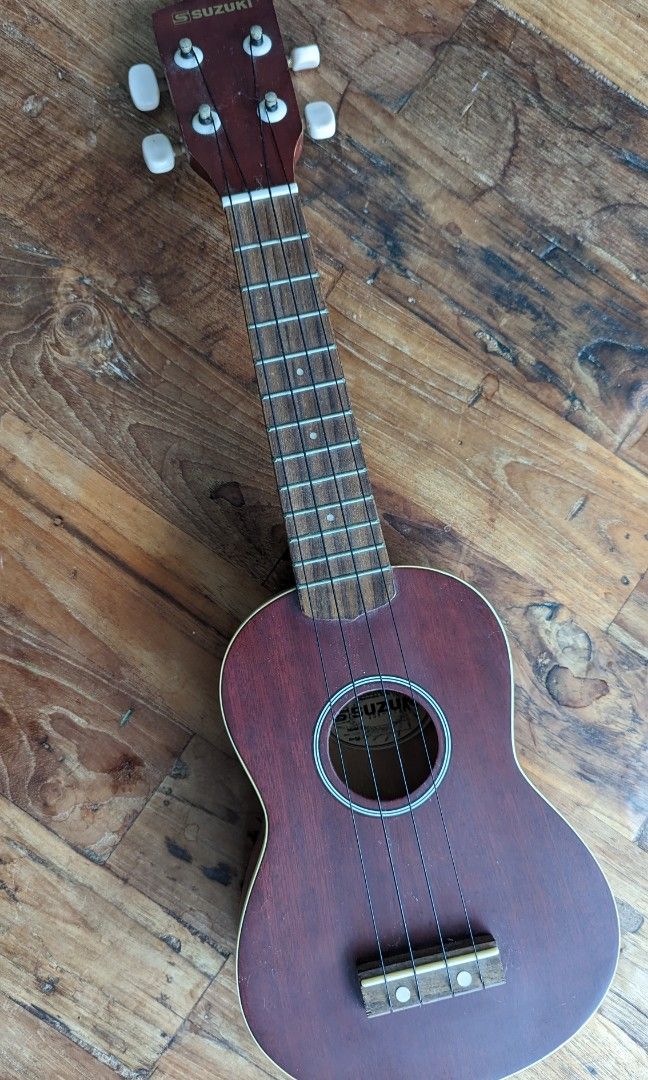 SUZUKI Ukulele, Hobbies & Toys, Music & Media, Musical Instruments on ...