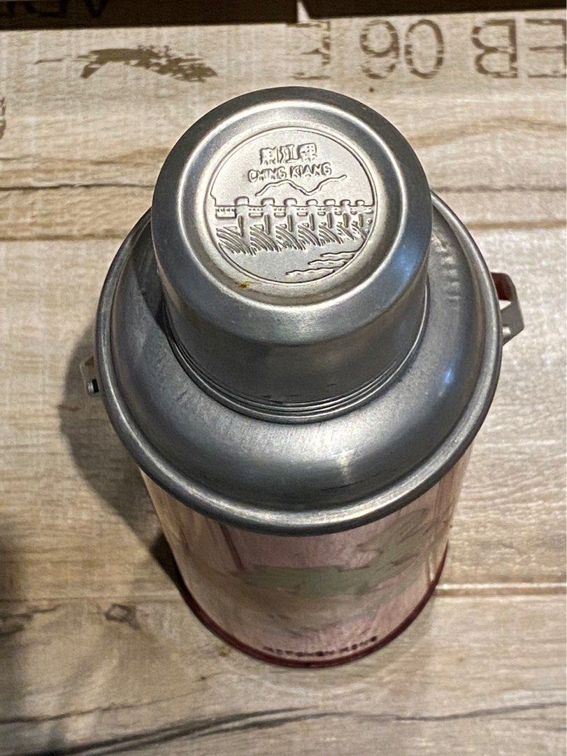 Vintage Retro Roses Chinese Vacuum Flask Thermos, Hobbies & Toys ...