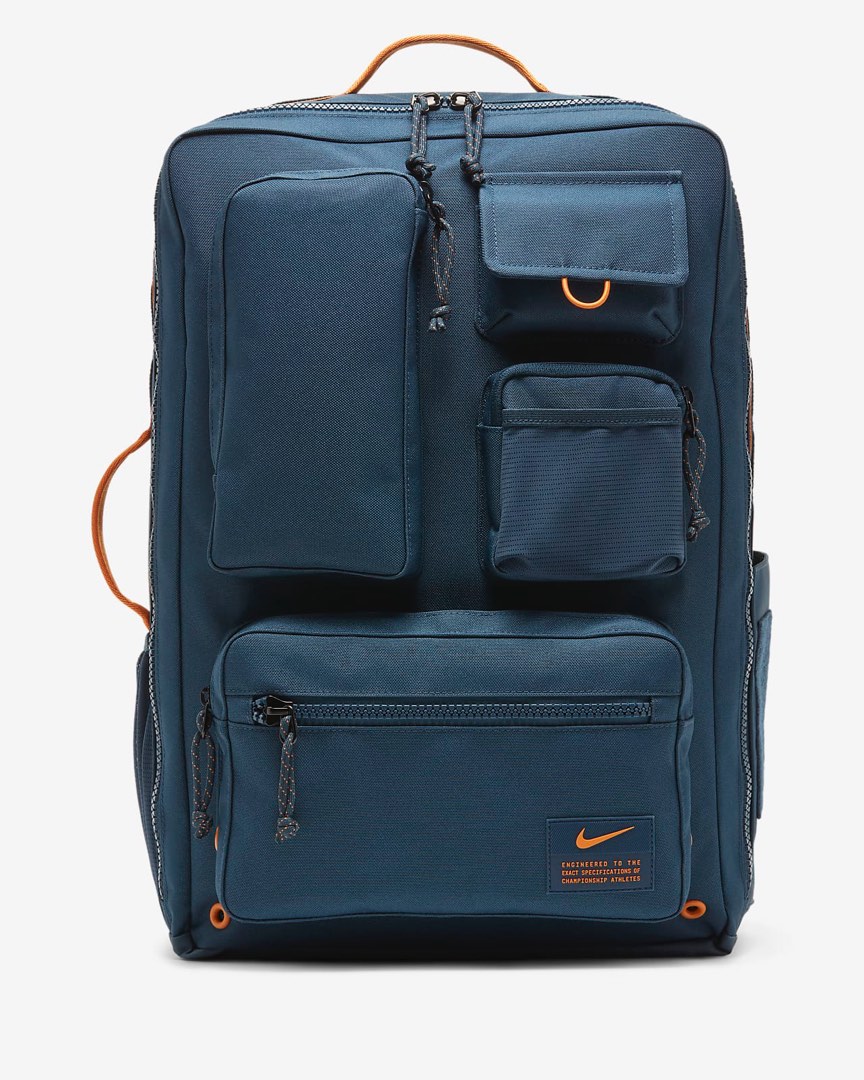 [WTS] Nike utility elite training backpack in navy and black, Men's ...