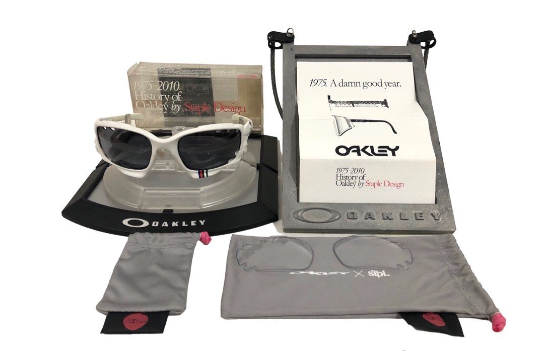2014 Limited edition Oakley X Staple Jawbone, Men's Fashion, Watches ...