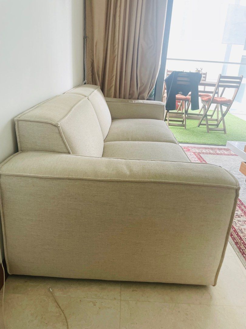 2 seater casterly sofa - steal deal, Furniture & Home Living, Furniture ...