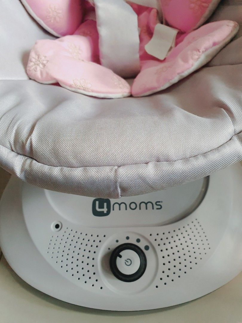 4 Moms RockaRoo Baby Rocker, Babies & Kids, Baby Nursery & Kids ...