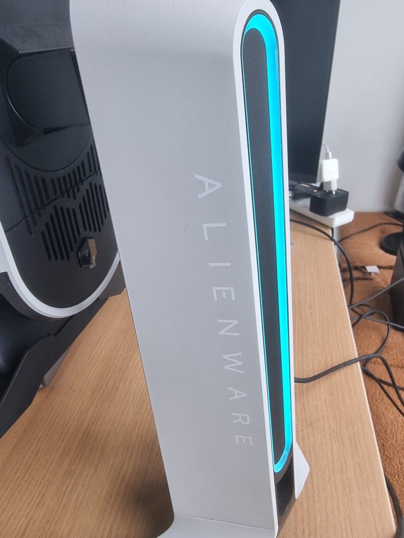 Alienware 38 Curved Gaming Monitor - AW3821DW, Computers & Tech, Parts ...