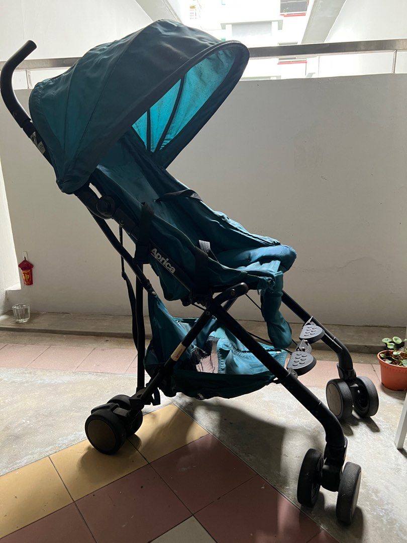 Umbrella stroller (buggy )Aprica stroller green at sembawang,, Babies ...