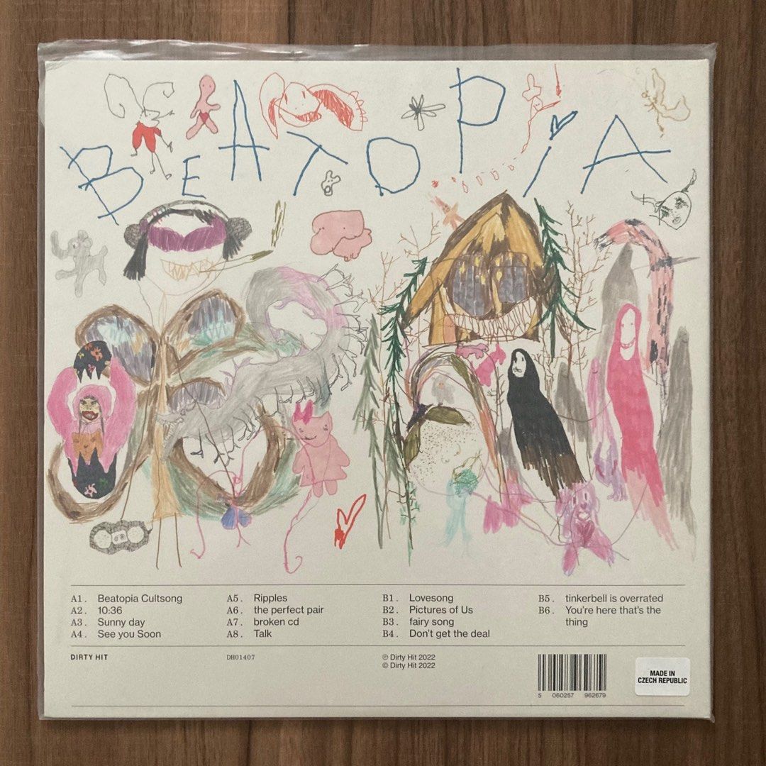 Beabadoobee - Beatopia (Neon Green) vinyl, Hobbies & Toys, Music ...