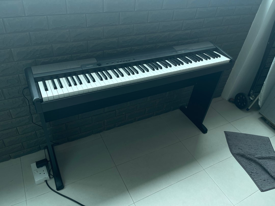 CASIO CDP-100 Digital piano, Hobbies & Toys, Music & Media, Musical ...