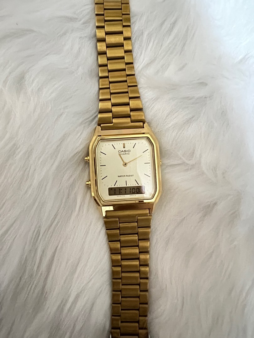 Casio Vintage AQ230 Gold (Authentic) on Carousell