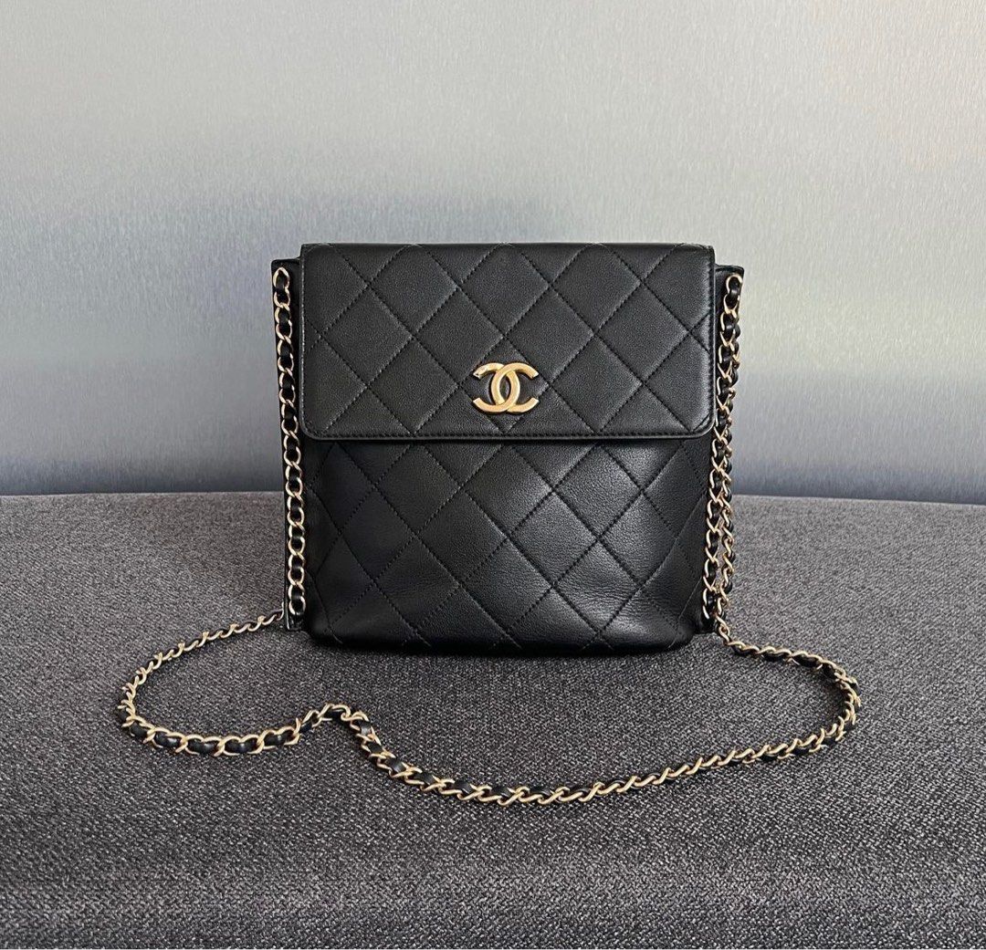 Chanel Side Chain Flap Lambskin Black / Ghw, Luxury, Bags & Wallets on ...