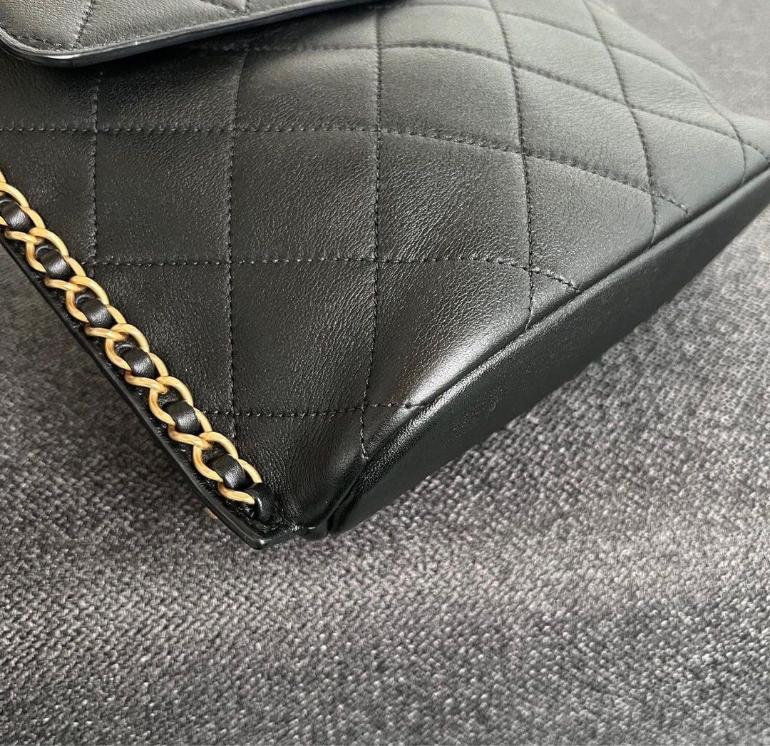 Chanel Side Chain Flap Lambskin Black / Ghw, Luxury, Bags & Wallets on ...