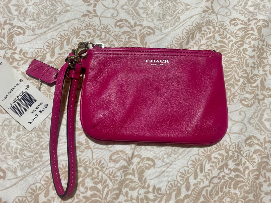 Coach Wrislet, Women's Fashion, Bags & Wallets, Wallets & Card holders ...
