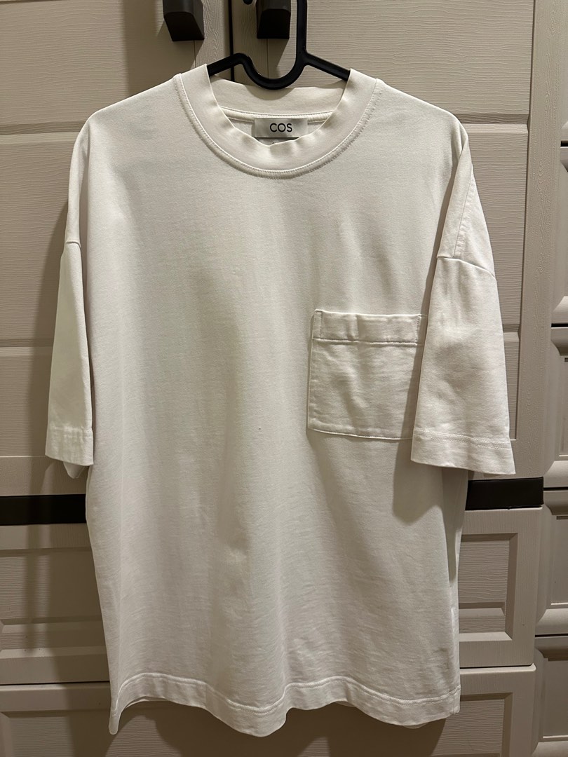 COS Boxy Fit Pocket TShirt, Men's Fashion, Tops & Sets, Tshirts & Polo ...