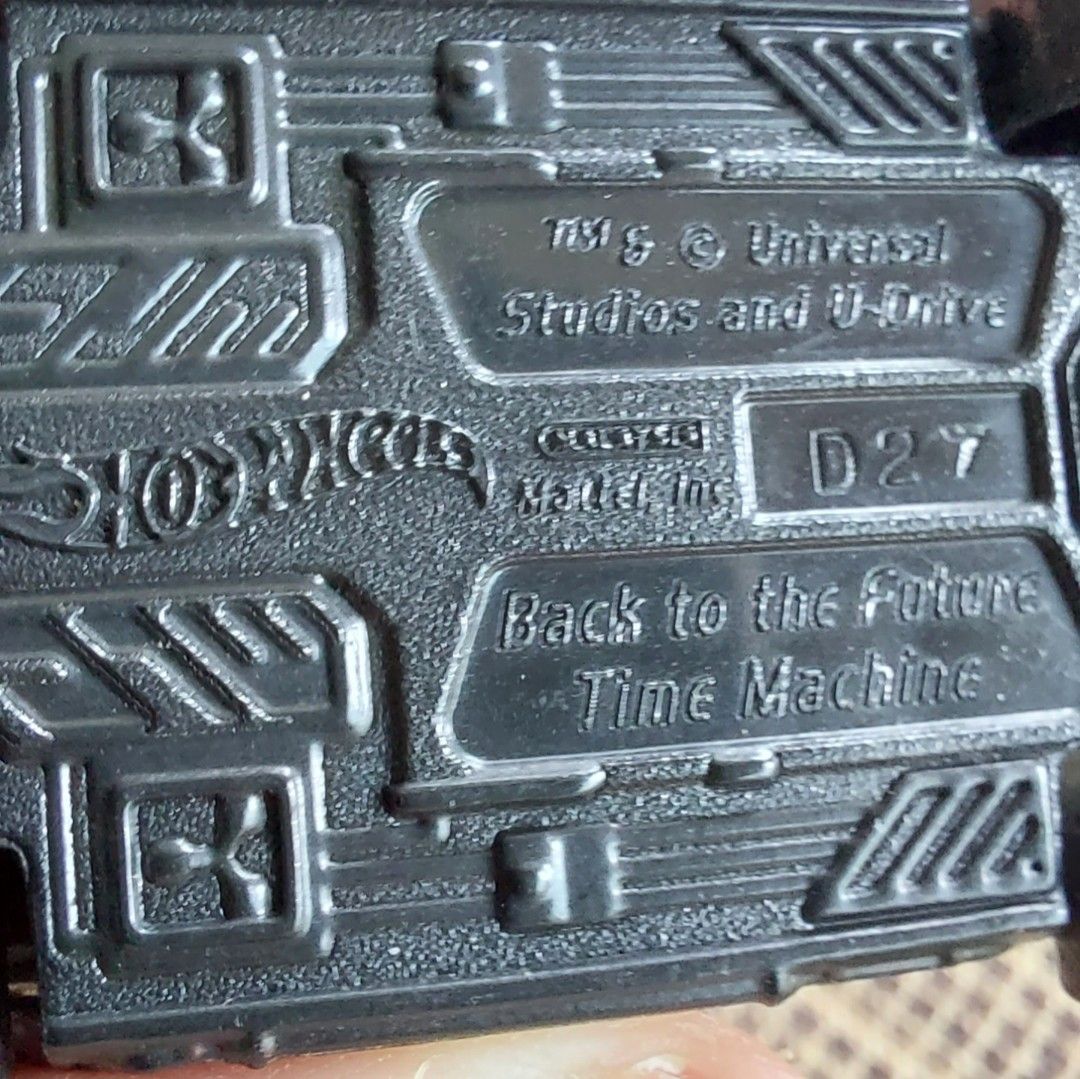 DeLorean Time Machine Back to the Future Hot Wheels, Hobbies & Toys ...