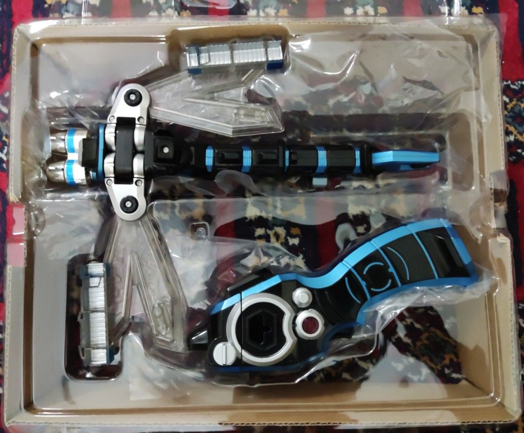 DX Kamen Rider Drake Zecter, Hobbies & Toys, Toys & Games on Carousell