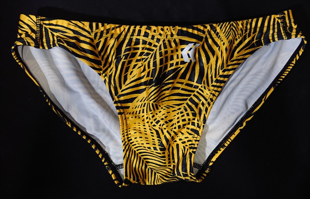 日本EGDE L size三角內褲, 男裝, 褲＆半截裙, 內褲 boxer - Carousell