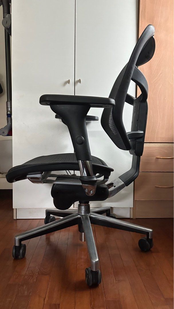 Ergonomic chair with back rest adjustment and sit adjustment, Furniture ...