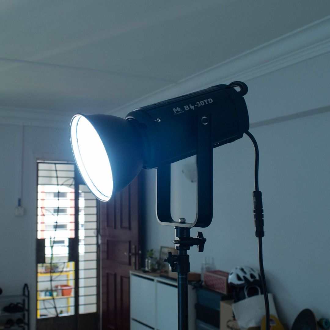 Falcon Eyes BL-30TD. Professional Bicolor LED Light (Aputure 300D ...