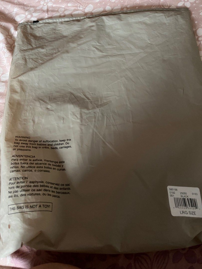 Fear of God Essentials Zip up Hoodie, Men's Fashion, Tops & Sets ...