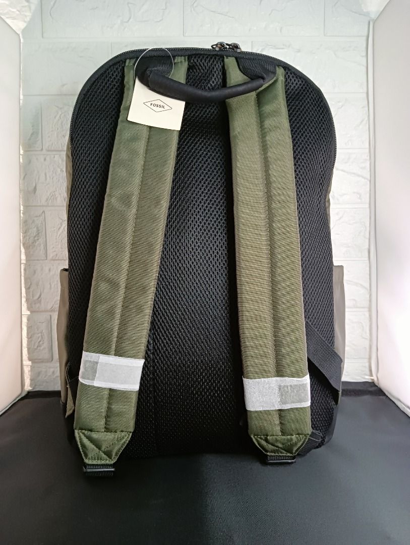 Fossil Green Camo Backpack, Men's Fashion, Bags, Backpacks on Carousell