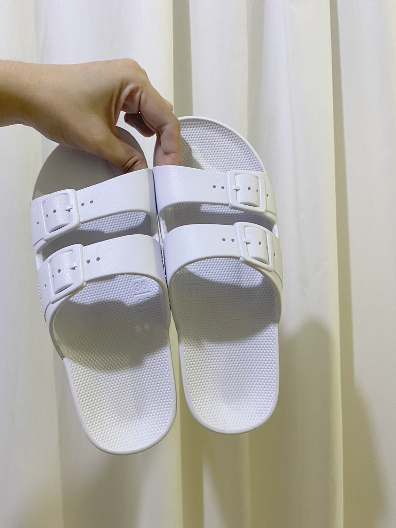 Freedom Moses slides on Carousell