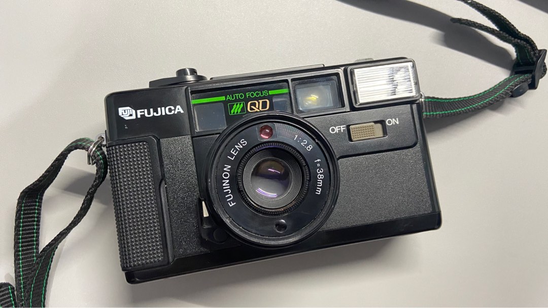 Fujica Auto 7QD 35mm Film Camera, Photography, Cameras on Carousell