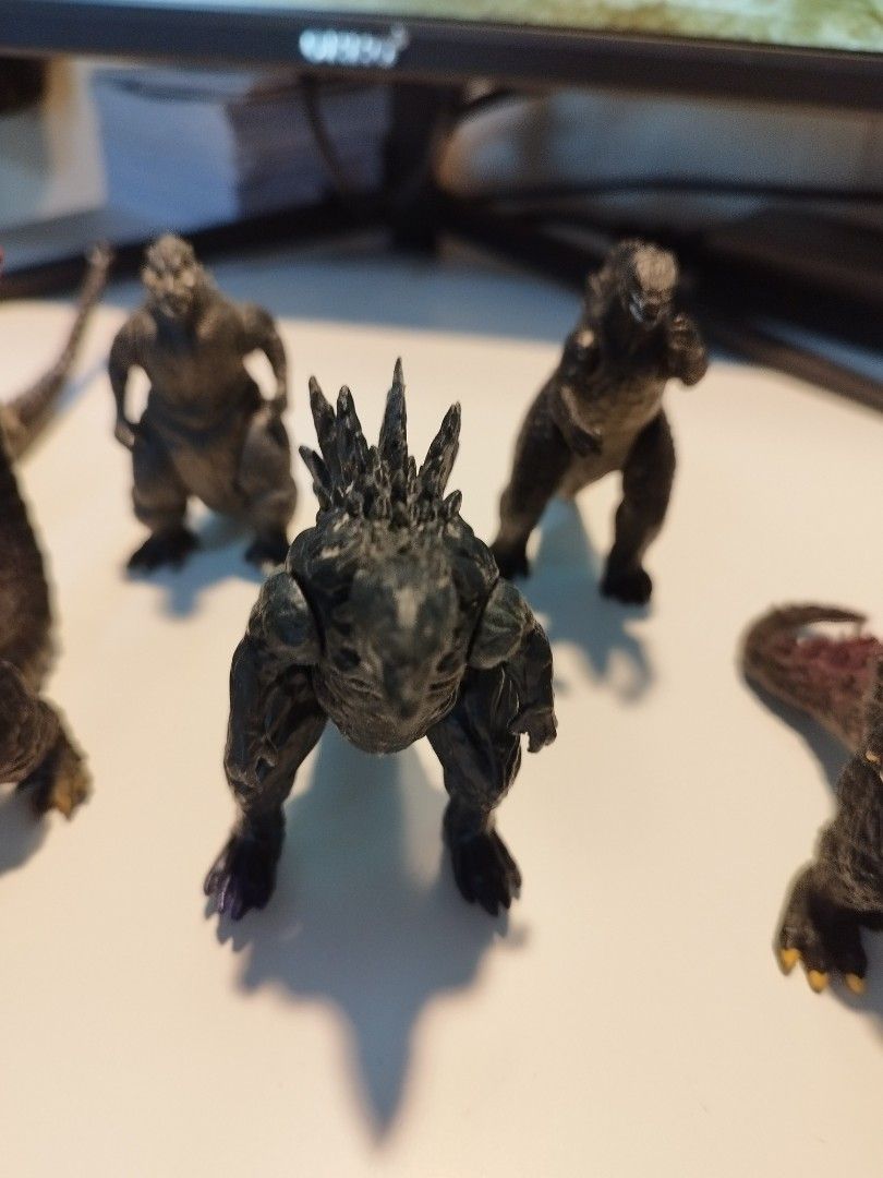 Godzilla mini figures, Hobbies & Toys, Toys & Games on Carousell