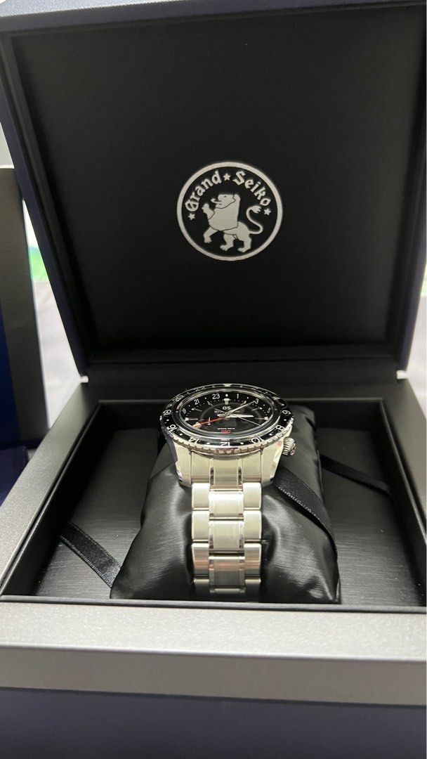 Grand Seiko GMT SBGE201, Luxury, Watches on Carousell