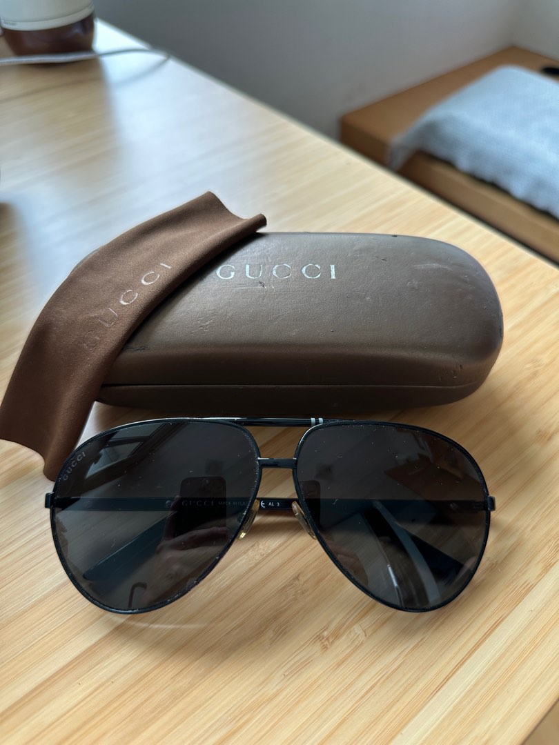 Gucci aviator, authentic , unisex, Men's Fashion, Watches & Accessories ...