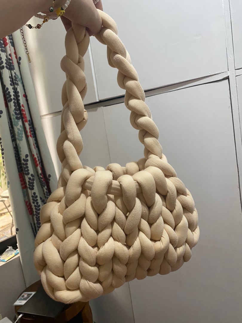 Handmade Chunky Yarn Bag on Carousell