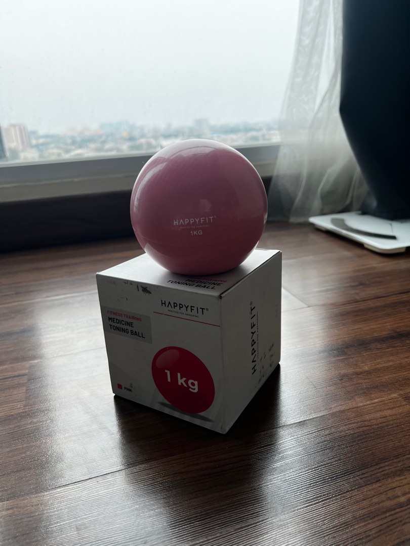 Happy Fit Medicine Toning Ball 1 kg, Olah Raga, Baju Olahraga di Carousell