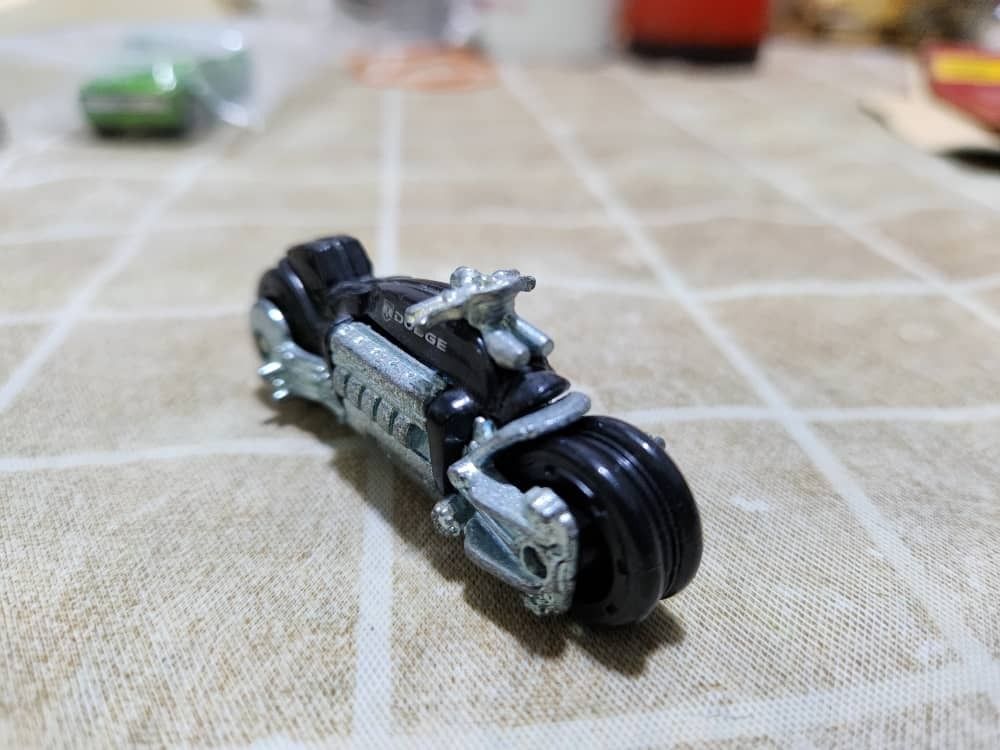 Hot Wheels Dodge Tomahawk Black Silver, Hobbies & Toys, Toys & Games on ...