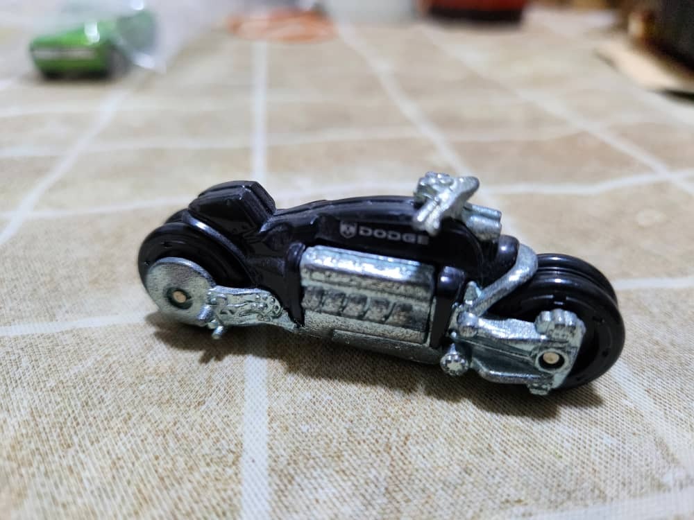 Hot Wheels Dodge Tomahawk Black Silver, Hobbies & Toys, Toys & Games on ...