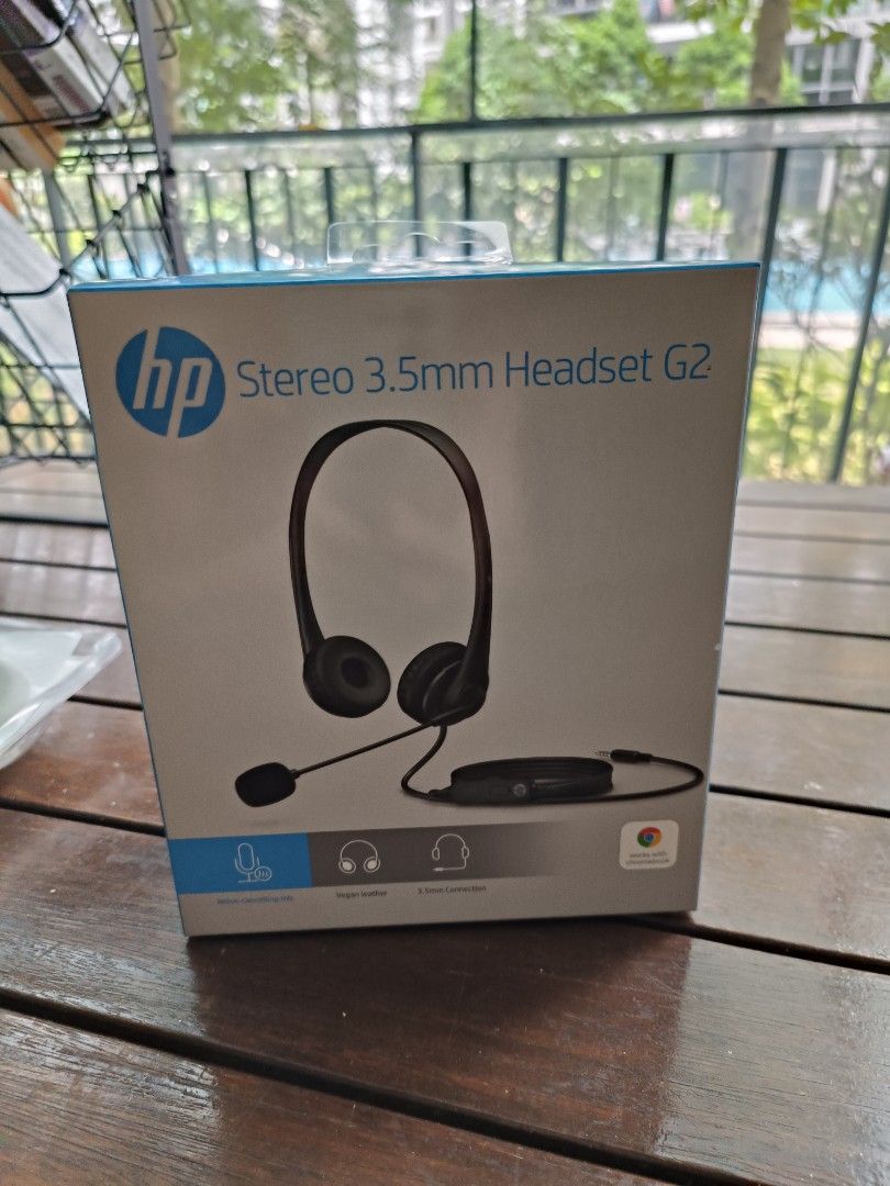 HP headphone set, Audio, Headphones & Headsets on Carousell
