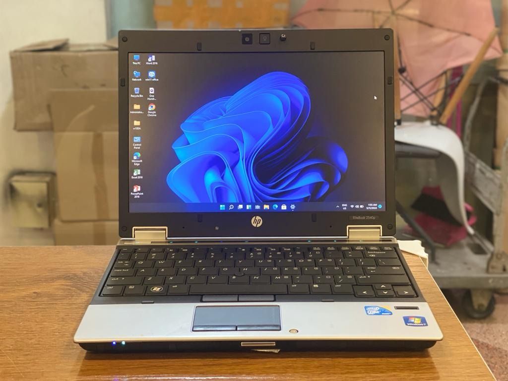 HP intel i7 Laptop - 8GB RAM - 128GB SSD - Windows 11 - Free MS Office ...