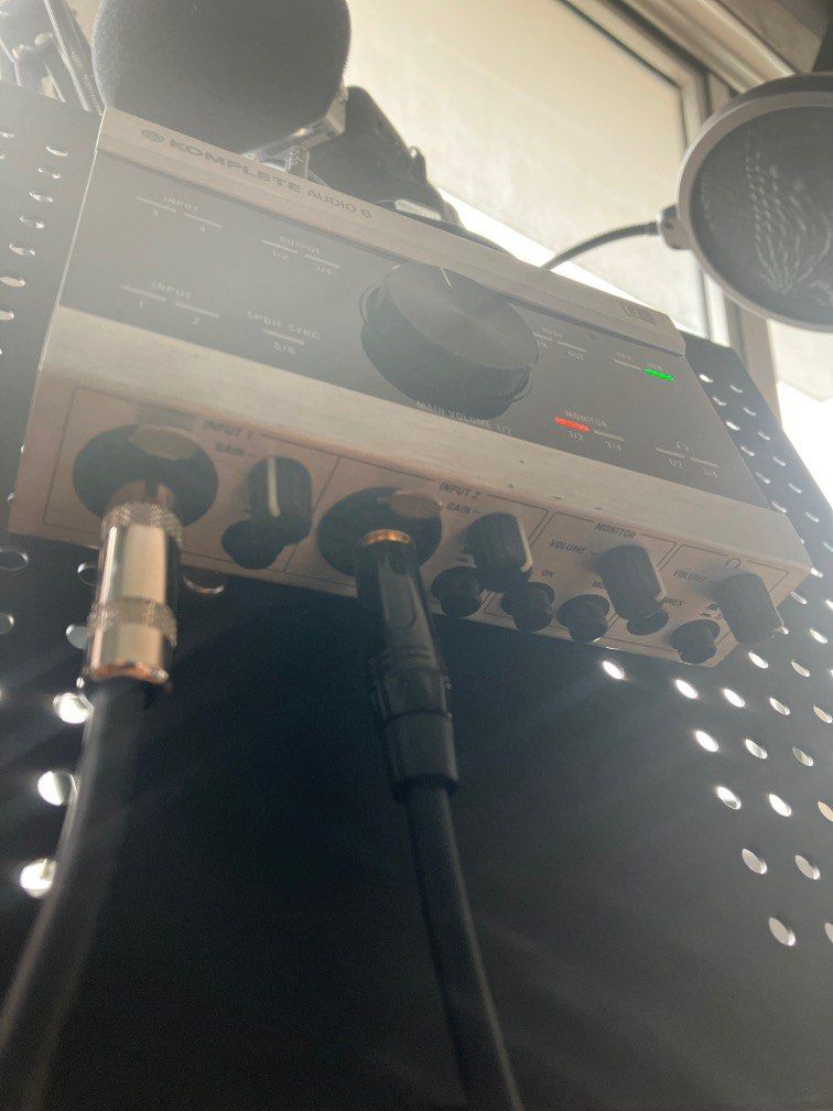 Komplete Audio 6 Audio Interface mk1, Audio, Other Audio Equipment on ...