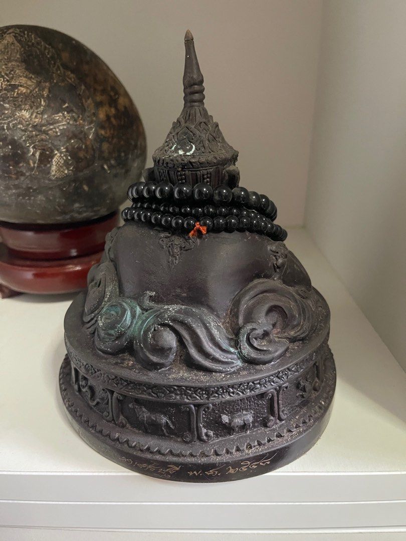 LP Key Phra Rahu Bucha 6inch Base (No Nego), Hobbies & Toys ...