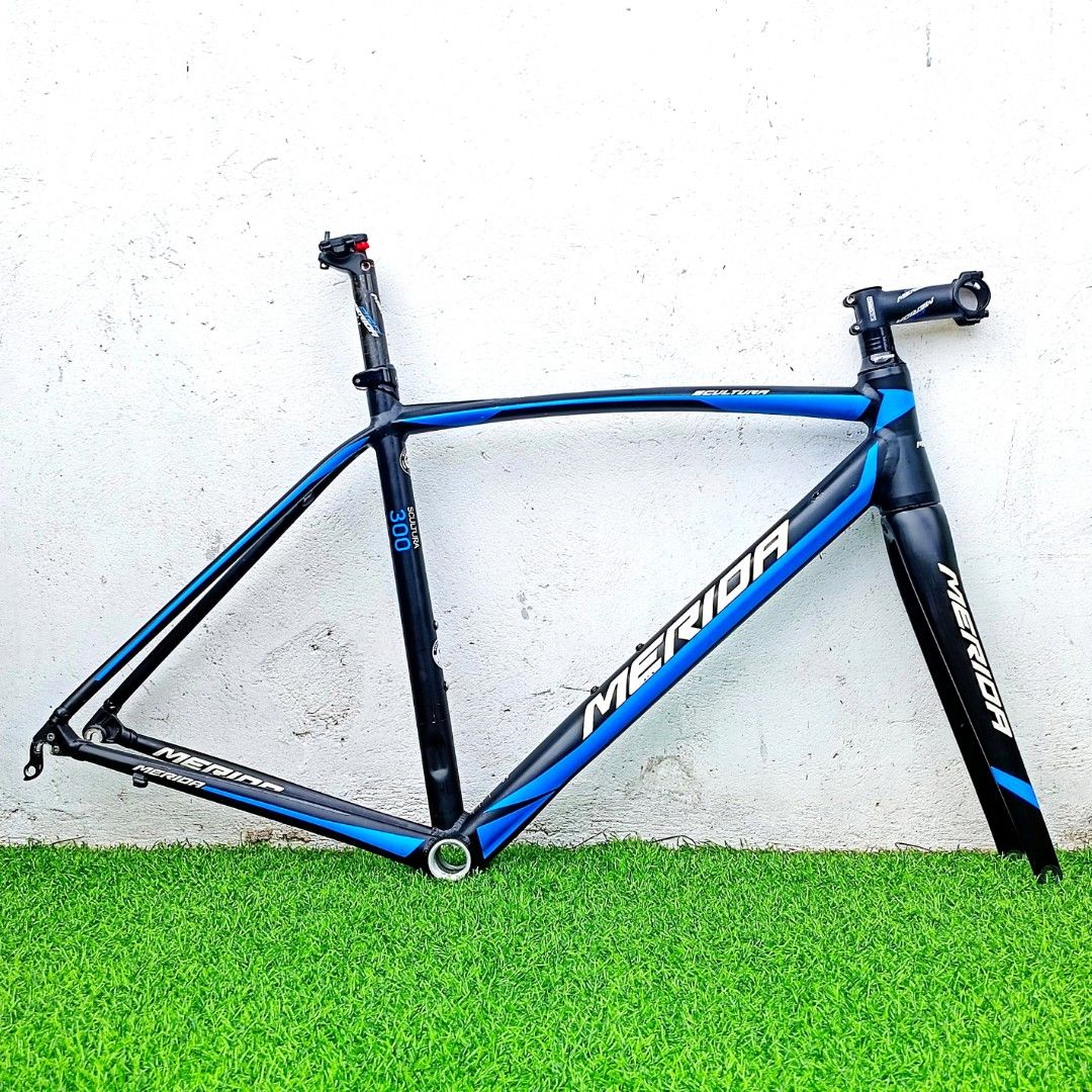 MERIDA Scultura 300 Road Bike Frameset, Sports Equipment, Bicycles ...