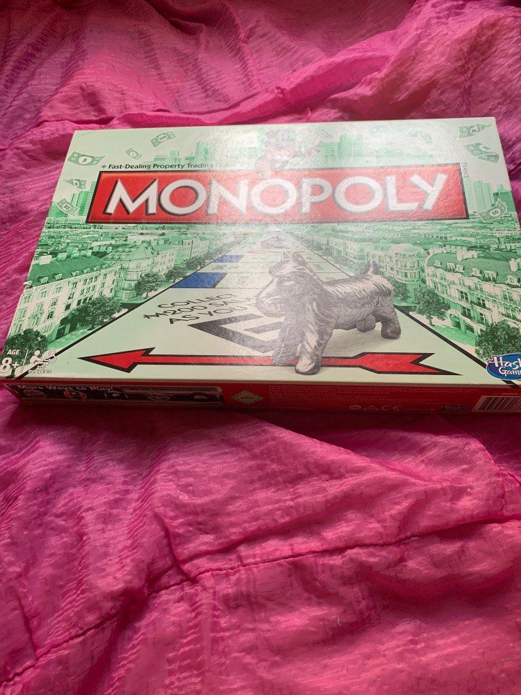 Monopoly regular version, Hobbies & Toys, Toys & Games on Carousell