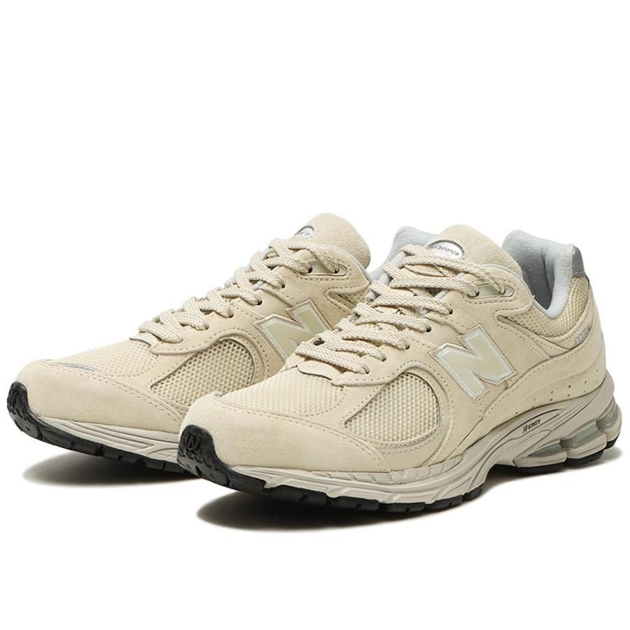 New Balance 2002R Bone, Men's Fashion, Footwear, Sneakers on Carousell