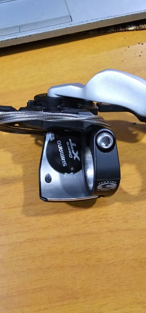 New Shimano Deore XT Shifter SL-M770 Made in Japan, Sports Equipment, Bicycles & Parts, Bicycles ...