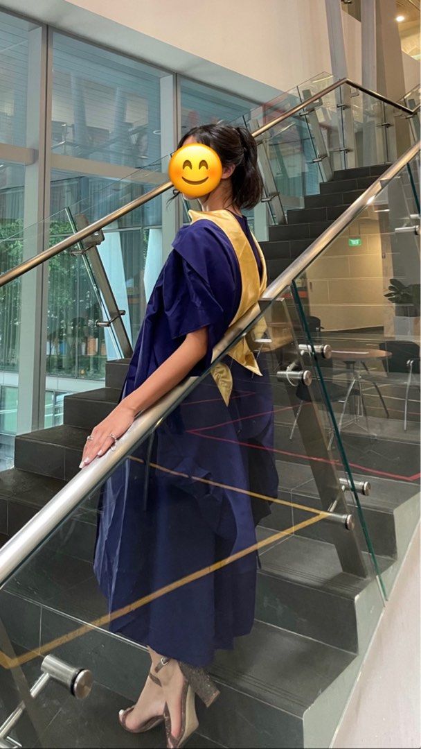 NUS Master Graduation Gown, Women's Fashion, Dresses & Sets, Evening ...