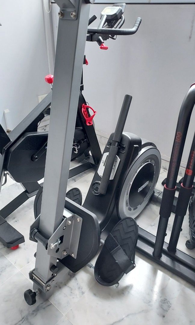 OneTwoFit foldable Rowing Machine, Sports Equipment, Exercise & Fitness ...