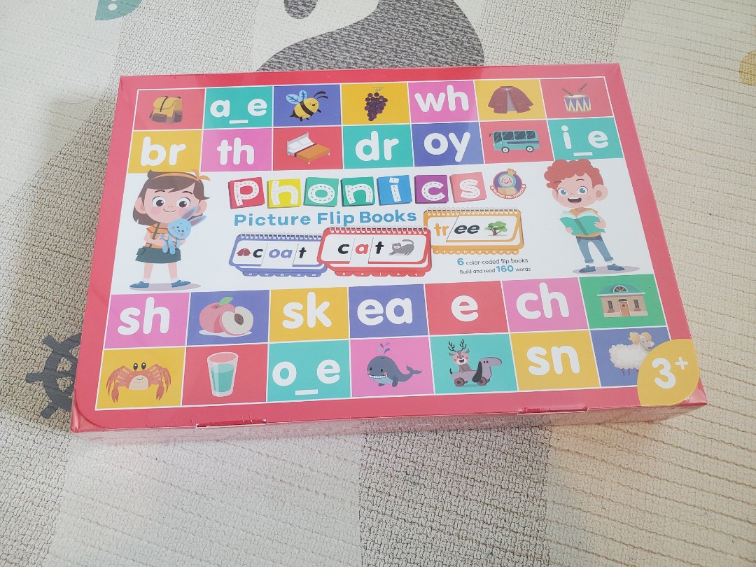 Phonics Picture Flip Books - BNIB, Babies & Kids, Infant Playtime on ...