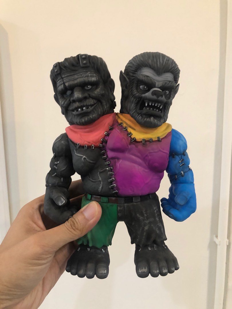 Planetx 狼人 科學個怪人 Custom Sofubi 搪膠 art toy not headlock, 興趣及遊戲, 玩具 & 遊戲類 - Carousell