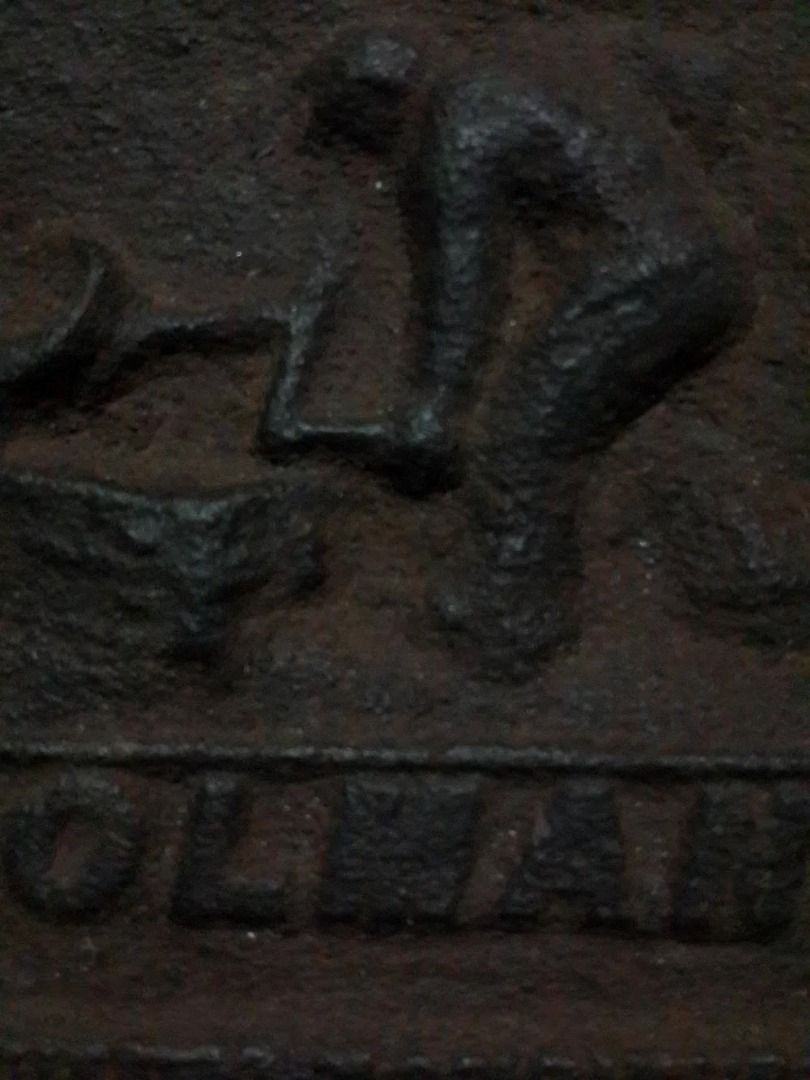 Plat Besi Antik Polman ITB (Politeknik Manufaktur), Perabotan Rumah di ...