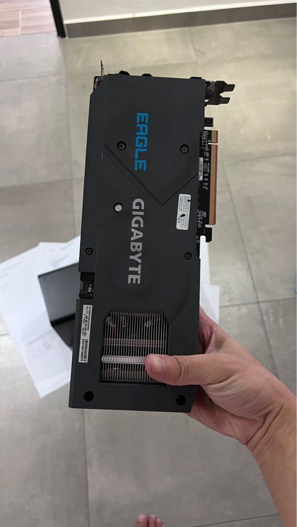 Radeon RX660xt, Computers & Tech, Parts & Accessories, Computer Parts ...